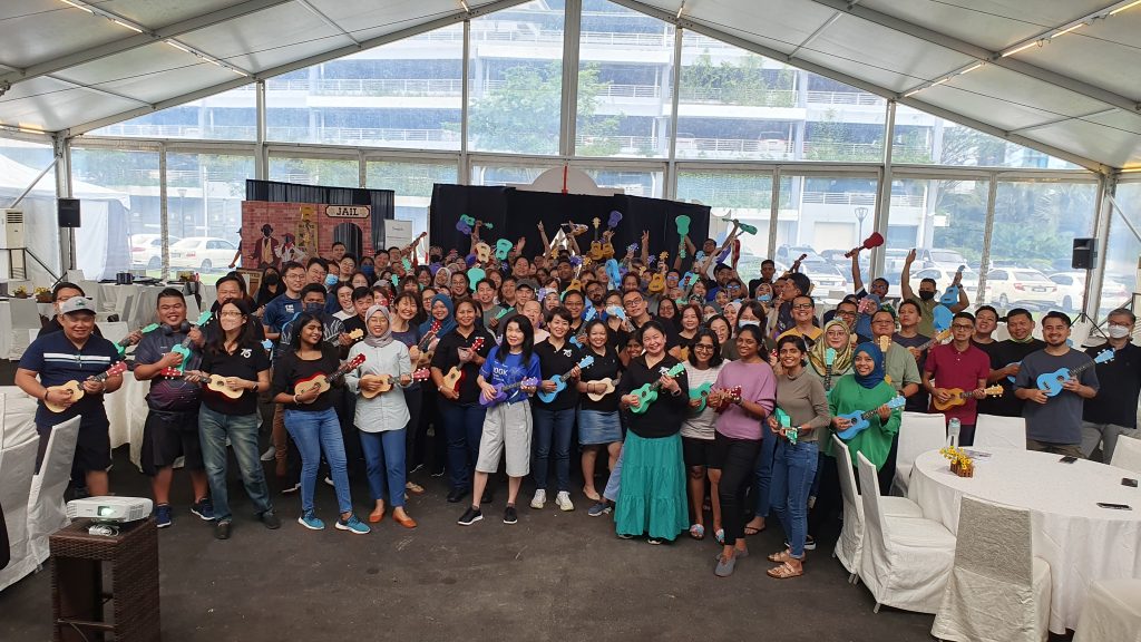 Corporate Indoor Team Building Activities in Malaysia I Team Music